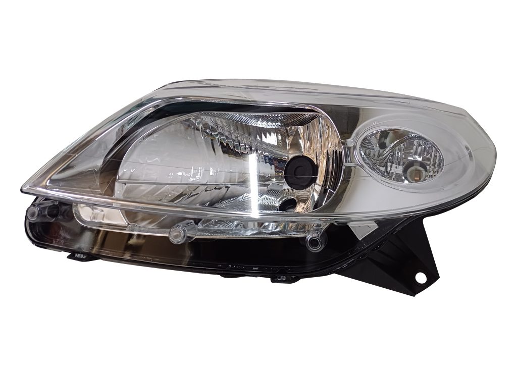 Left Side Head Light/Lamp – Renault Sandero – 2008+ – Cassims